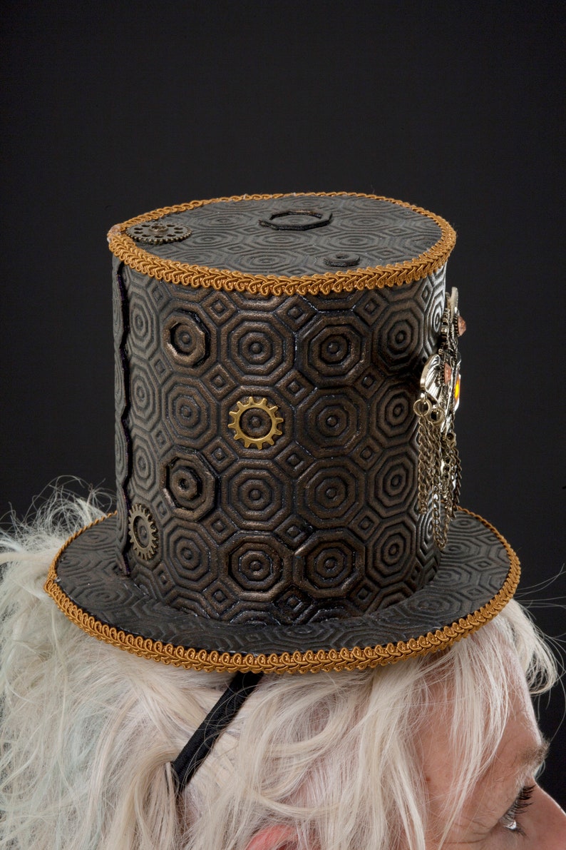 Queen Bee Steampunk Top Hat | Etsy