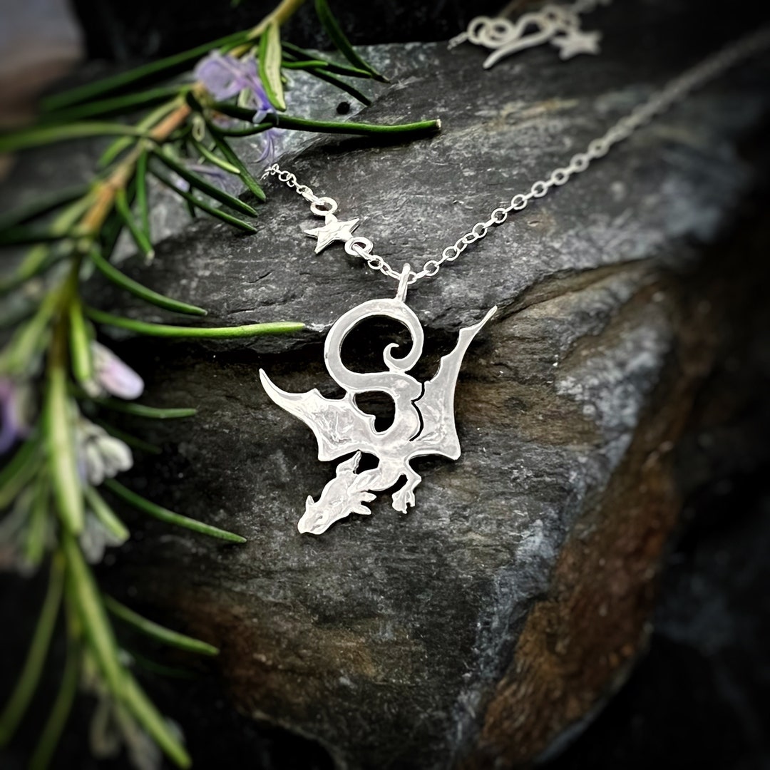 Dragon Necklace - Swooping Dragon Oscar, Silver Dragon, Dragon Art ...