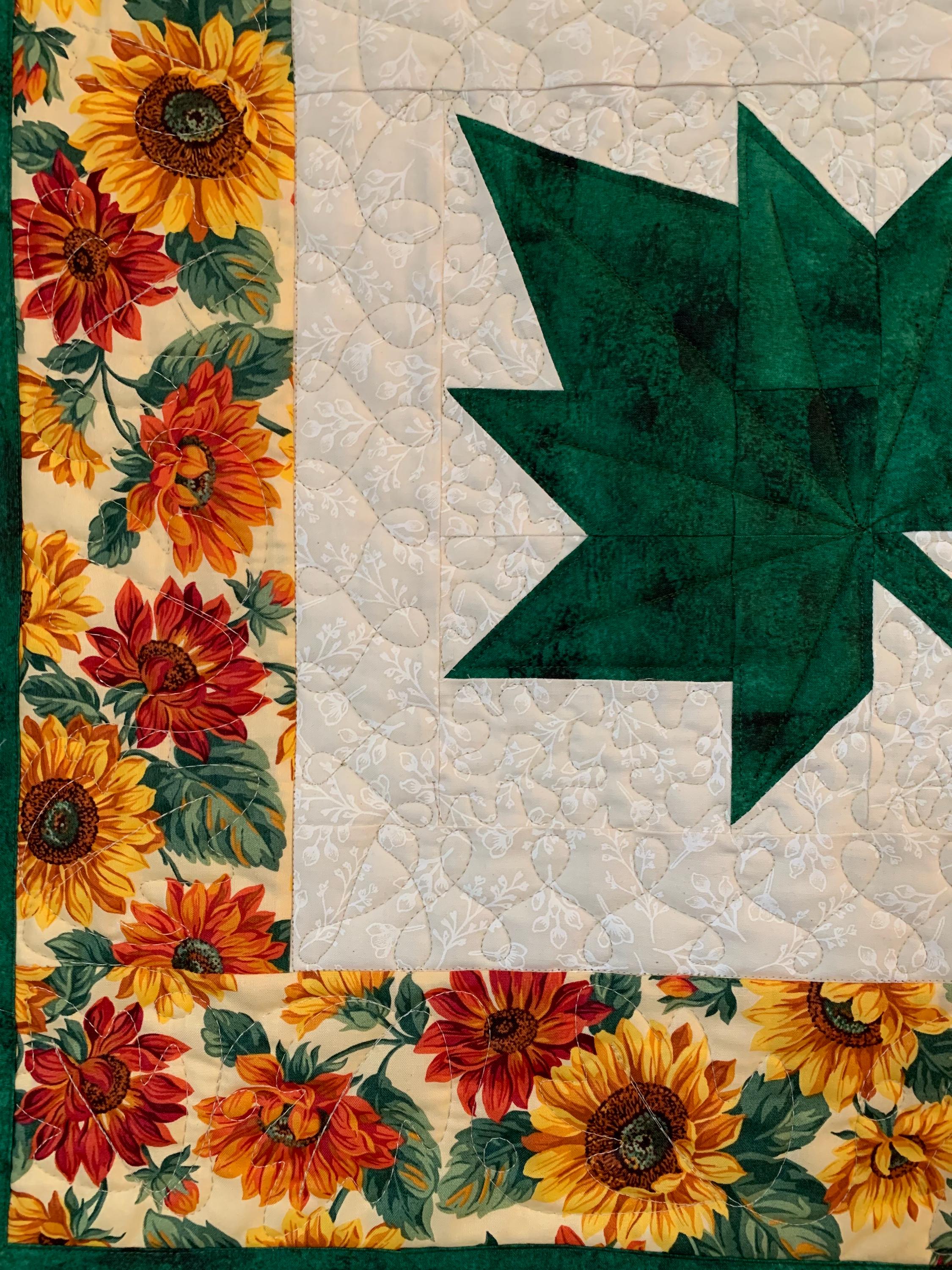 Maple Leaf Table Topper - Etsy