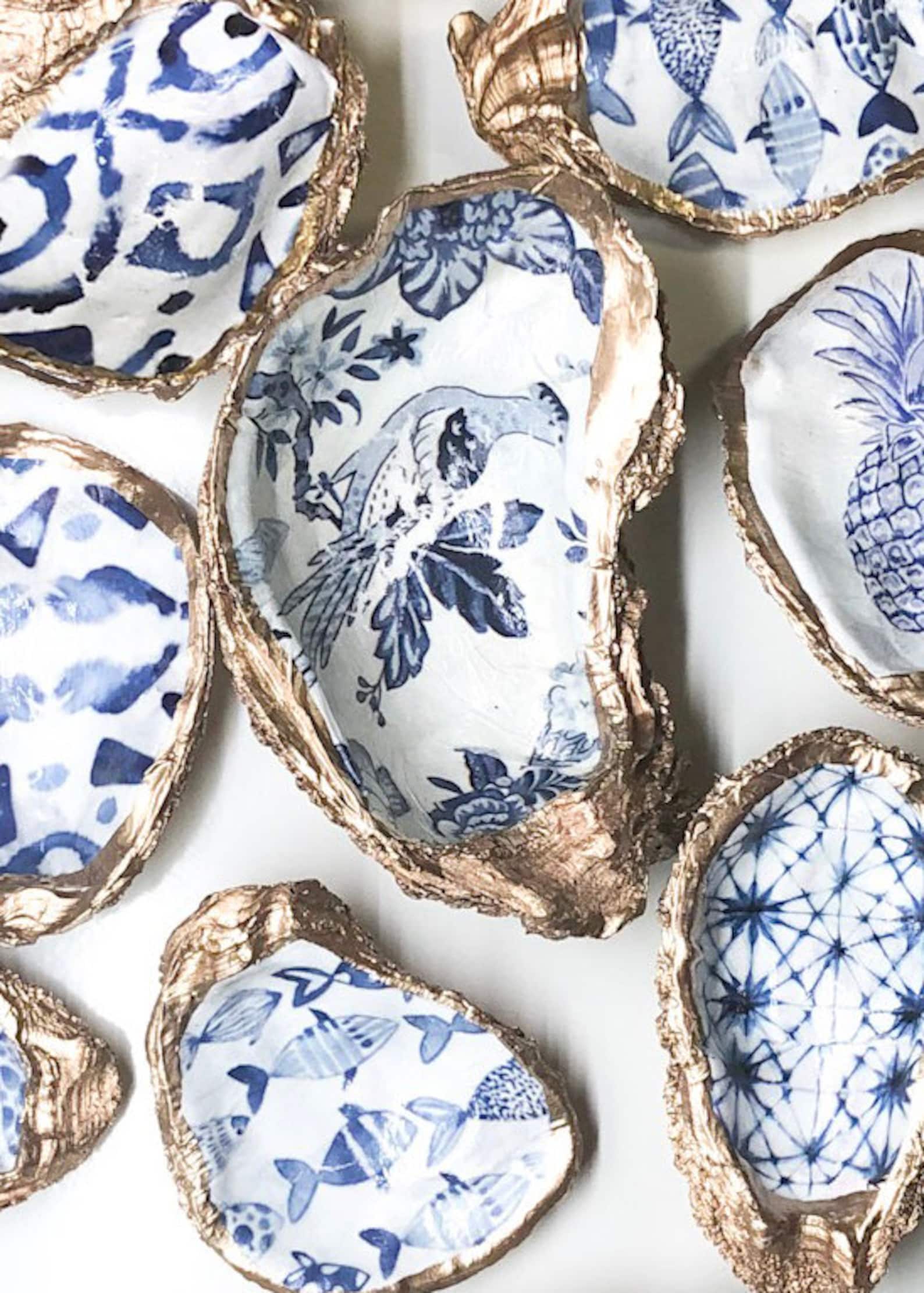 Statement Oyster Shell™ Ring Dish Holder Salt and Pepper - Etsy