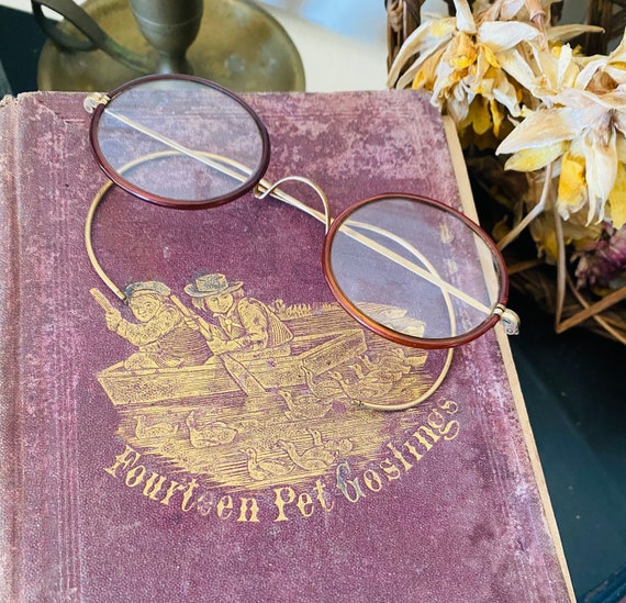 Antique Glasses Bakelite And Gold Wire Frames Santa Gem