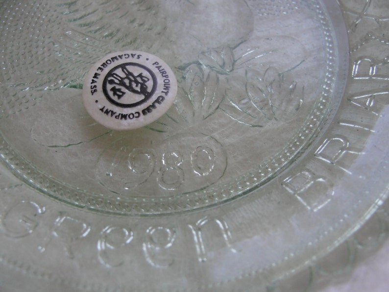 Pairpoint Glass Company Cup Plate Green Briar Swan 1980 - Etsy