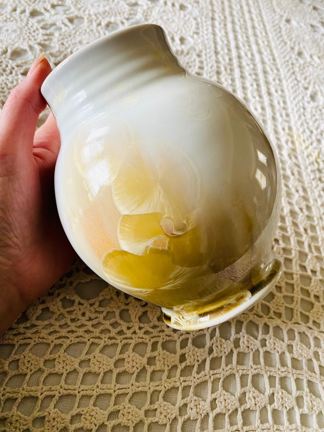 Rare Vintage Edgecomb Pottery Vase, Ivory and Gold Crystalline Glaze ...