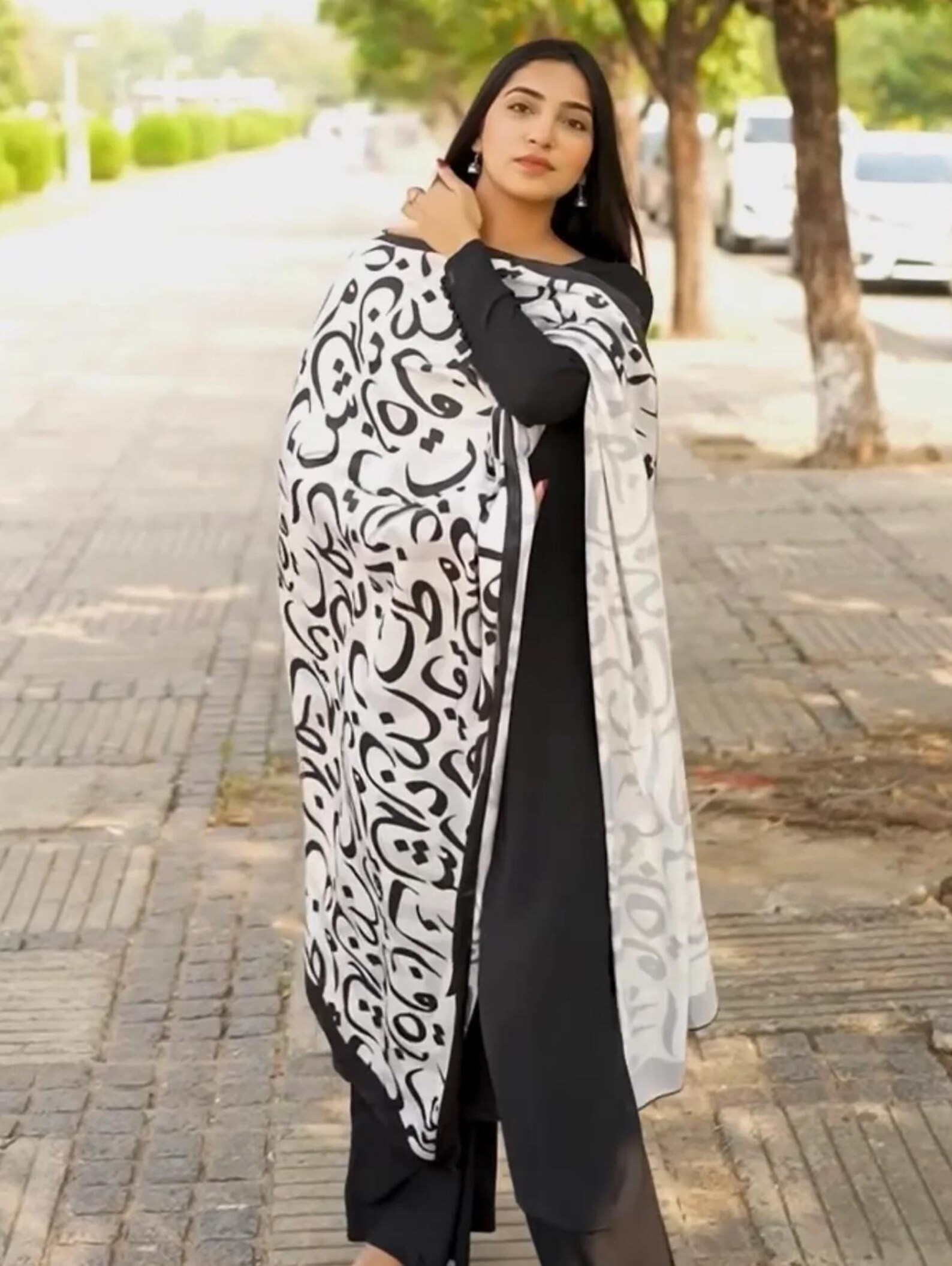 Black and White Calligraphy Cotton Shawl - Pakistani Ethnic Winter ...