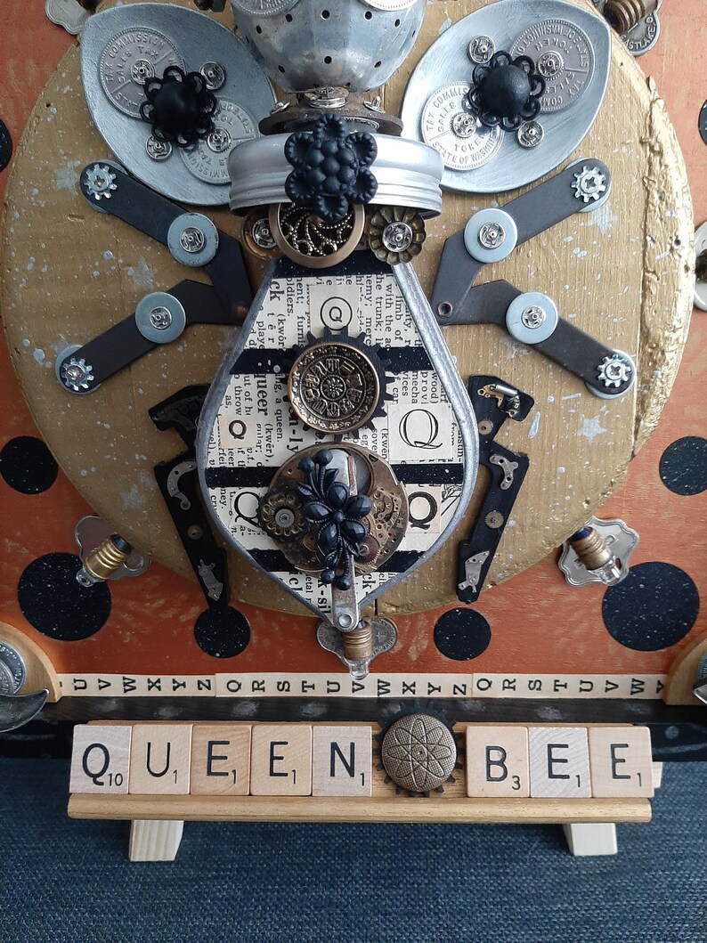 Queen Bee 3 Crowns Art Assemblage Found Objects Art Mixed Media - Etsy