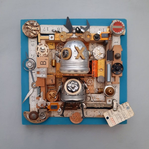 Robot Assemblage - Etsy