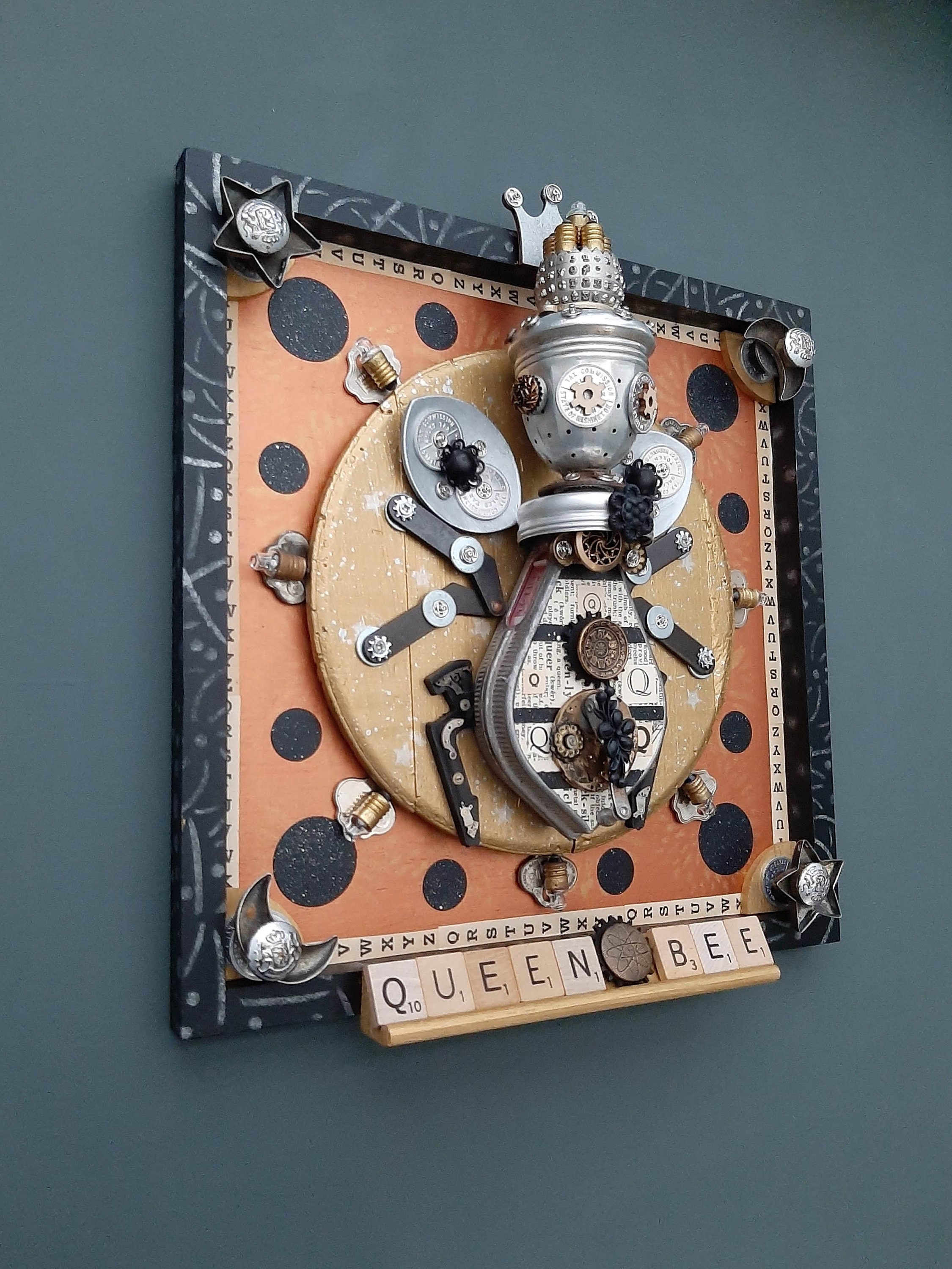 Queen Bee 3 Crowns Art Assemblage Found Objects Art Mixed Media - Etsy