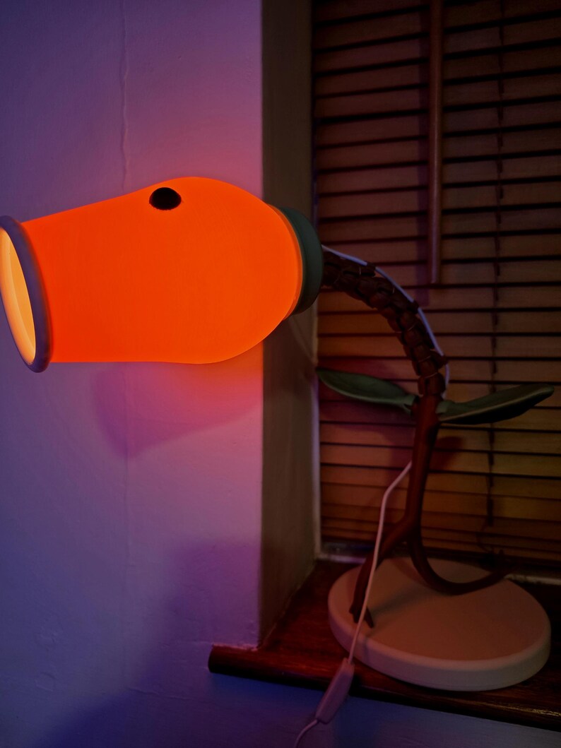 Bellsprout Articulated Lamp – Pokémon Inspired Desk Light – Poseable ...