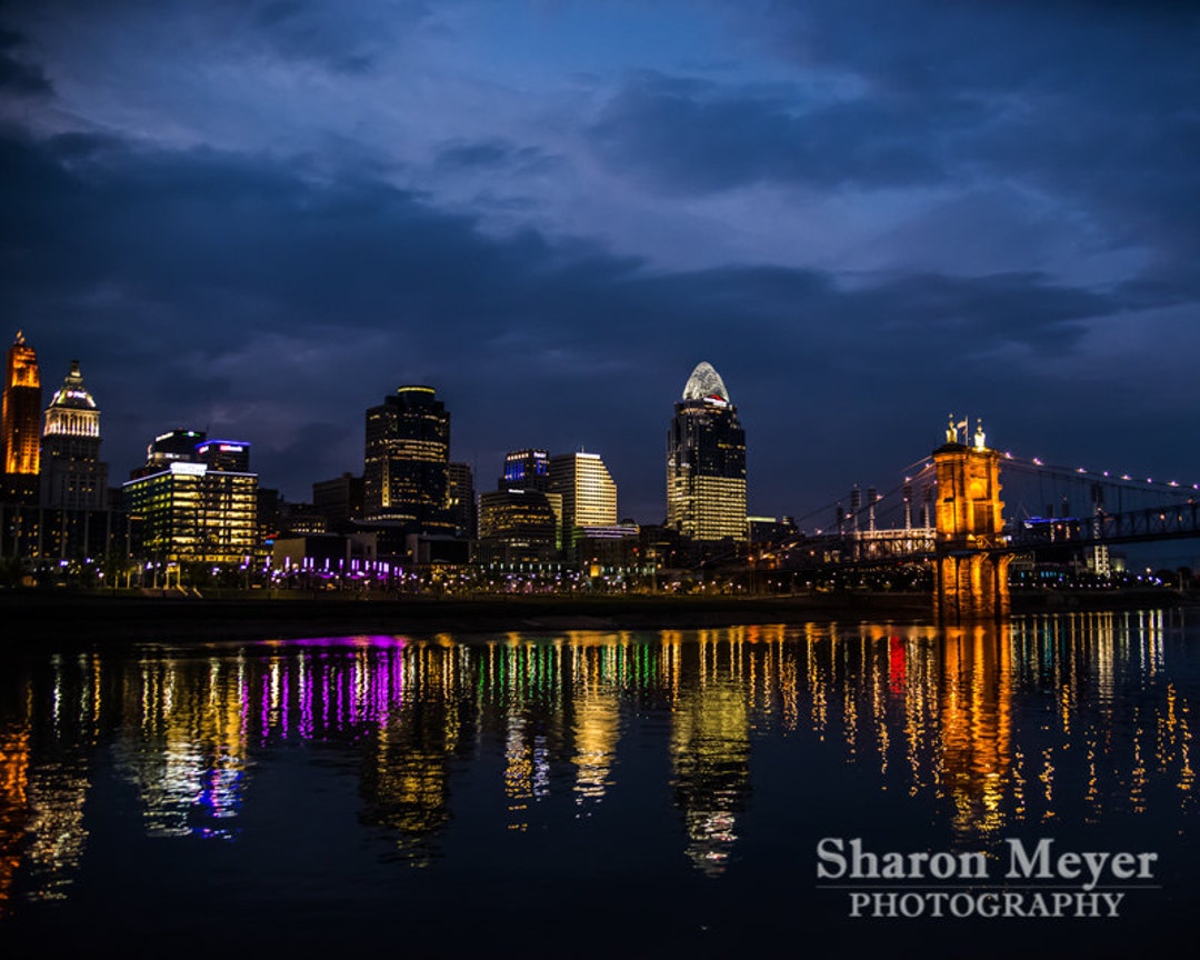 Cincinnati Skyline at Dusk - Fine Art Photo Print, Wall Decor, 8x10 ...