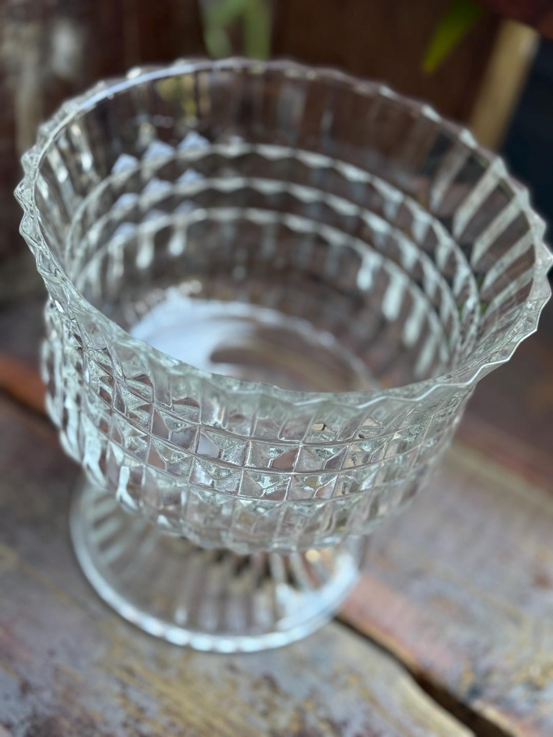 Vintage 1986 FTDA Clear Glass Footed Vase| Diamond Pattern Pedestal ...