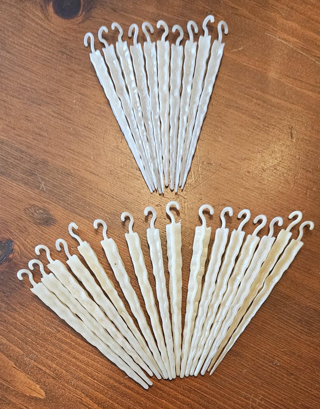 26 Vintage Plastic Icicles Christmas Tree Ornaments Christmas Decor Glow in the Dark - Etsy