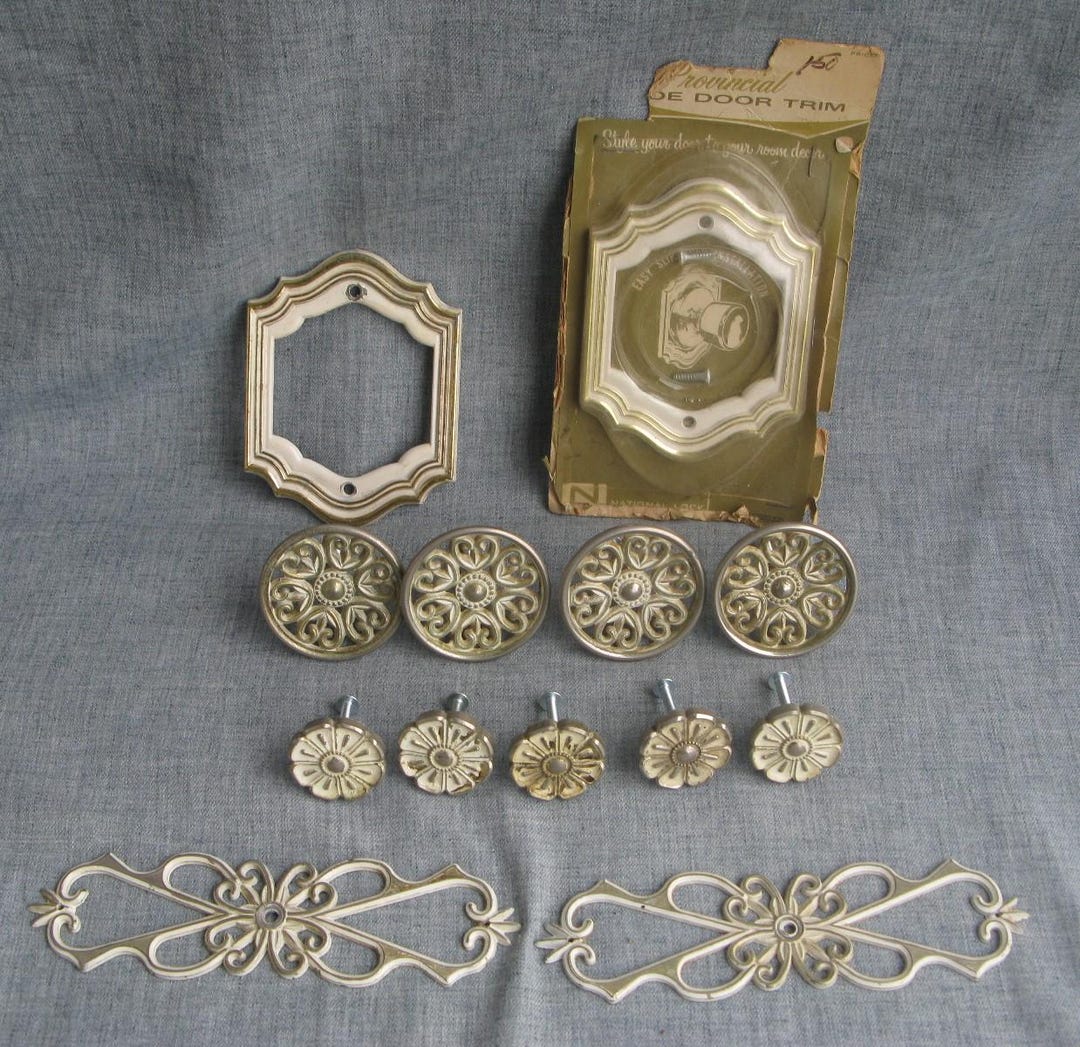 Vintage French Provincial Hardware Assortment Drawer Knobs Dresser ...