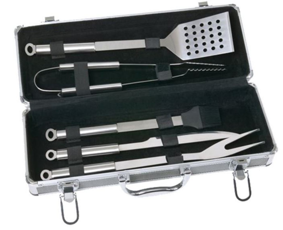 Engraved Blaze 5 Piece Personalized BBQ Set - Dad's Custom BBQ Tools ...