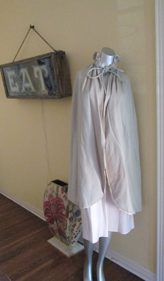 vintage long cape - Gem