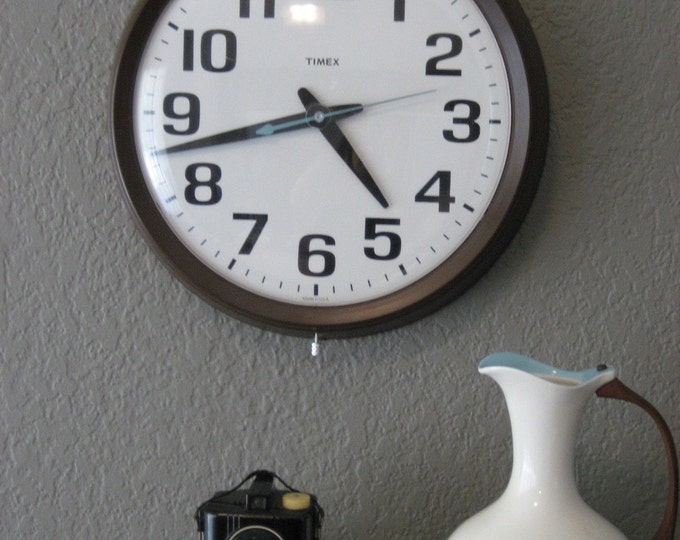 Vintage Timex Wall Clock - Etsy