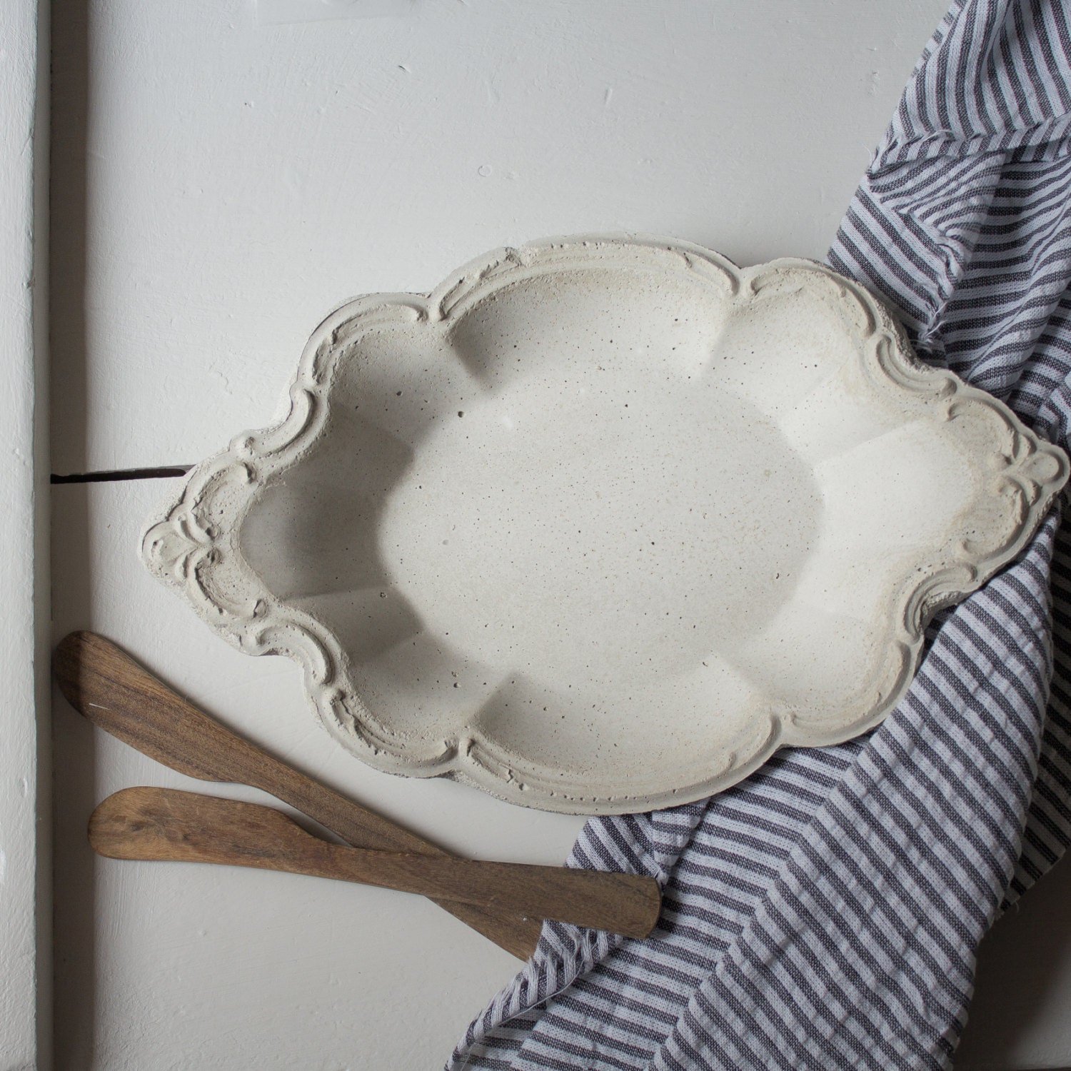 Handcrafted Concrete Platter Traycandle Holder jewelry | Etsy