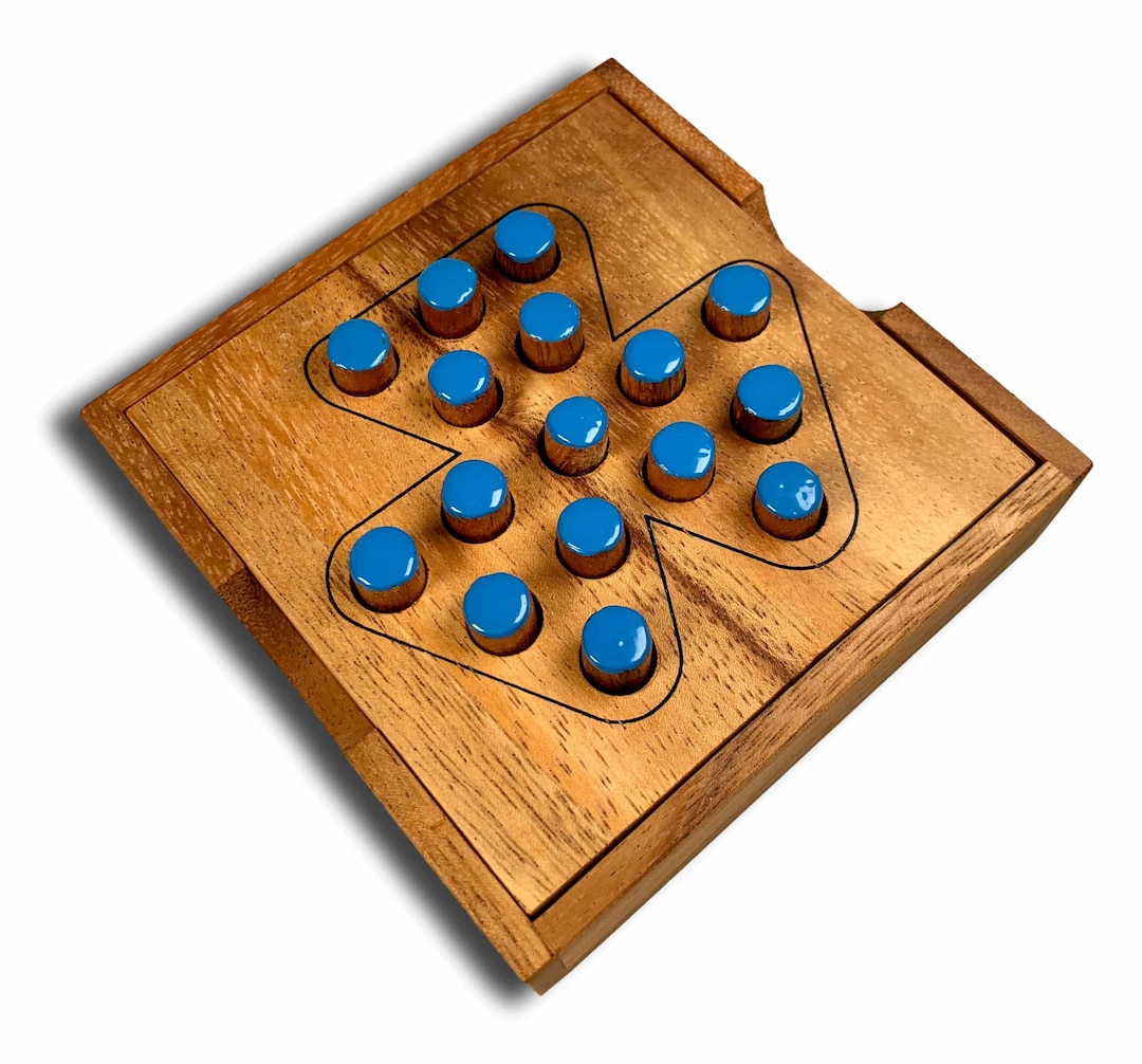 Wooden Peg Jumping Puzzle With a Twist ~ Solitaire Brain Teaser Game ...