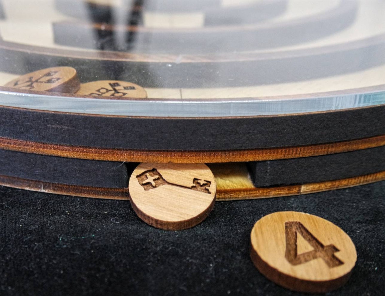 Custom Wooden Disks Maze Puzzle - Engraved Clue Disks, Two-layer Brain ...