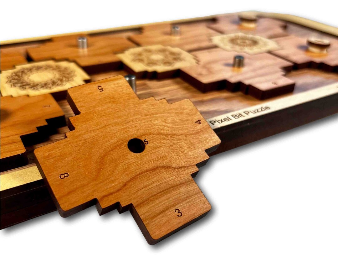 Pixel Bit II Puzzle ~ Insert the 3 Bits Into the Frame - Escape Room ...