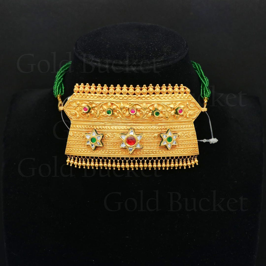 Luxury 22K Gold Broad Choker, 22ct Handmade Necklace, Handcrafted Green ...