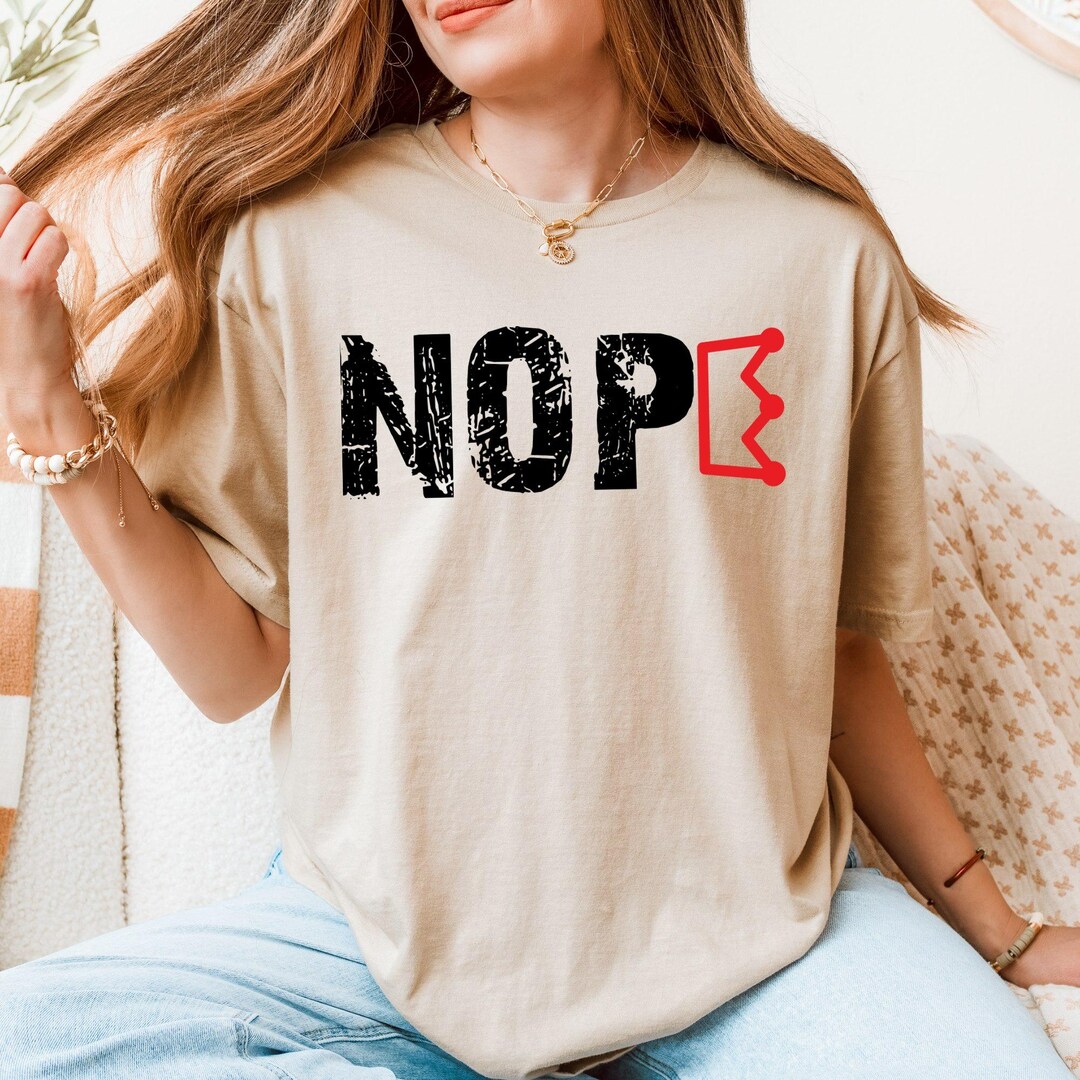 No Kings Graphic Tee: Anti Monarchy Political Protest Shirt - Etsy