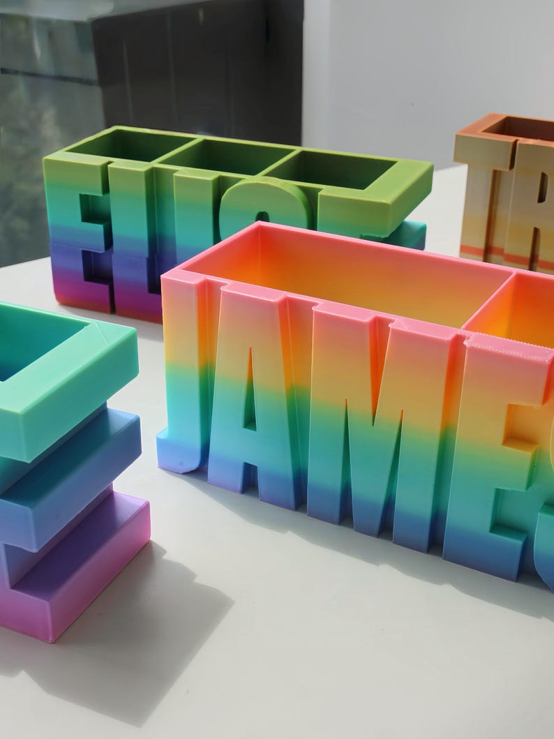 Personalized Rainbow Color Pen Holder - 3D Printed Custom Desk ...
