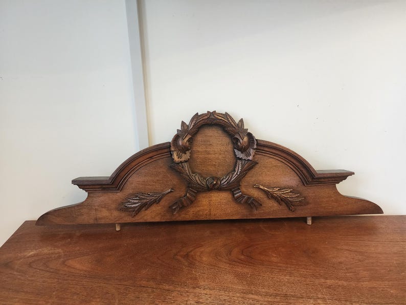Vintage Carved Wood Furniture Pediment Crest, French Style ...