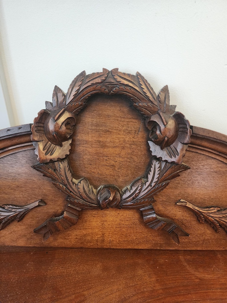 Vintage Carved Wood Furniture Pediment Crest, French Style ...