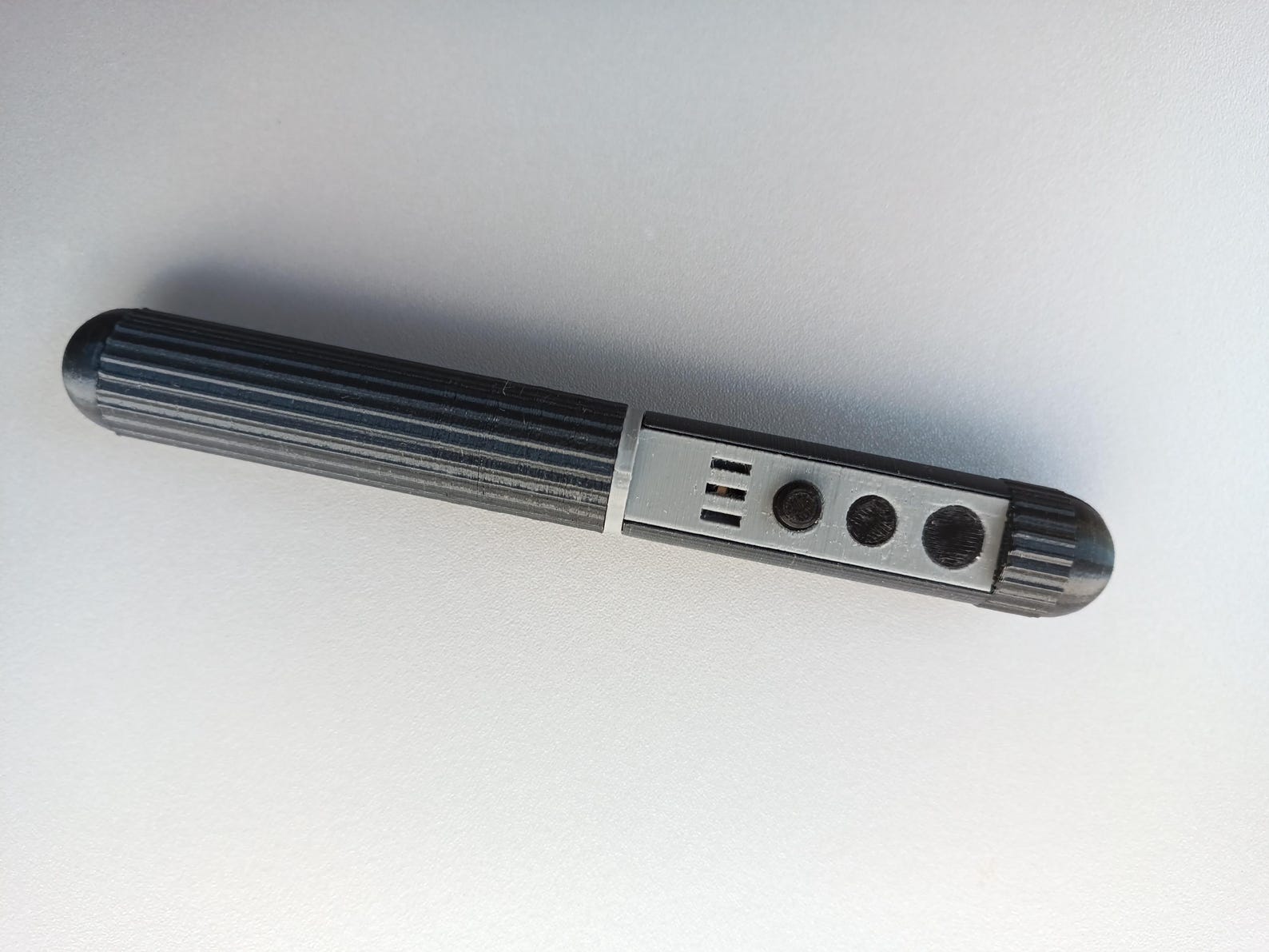 Functional Sci-fi Prop With Flash & Sound - Inspired by Neuralyzer From ...
