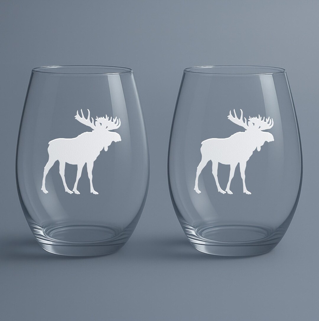 Sandblasted Moose Glassware (facing Right): Etched Wine, Pint ...