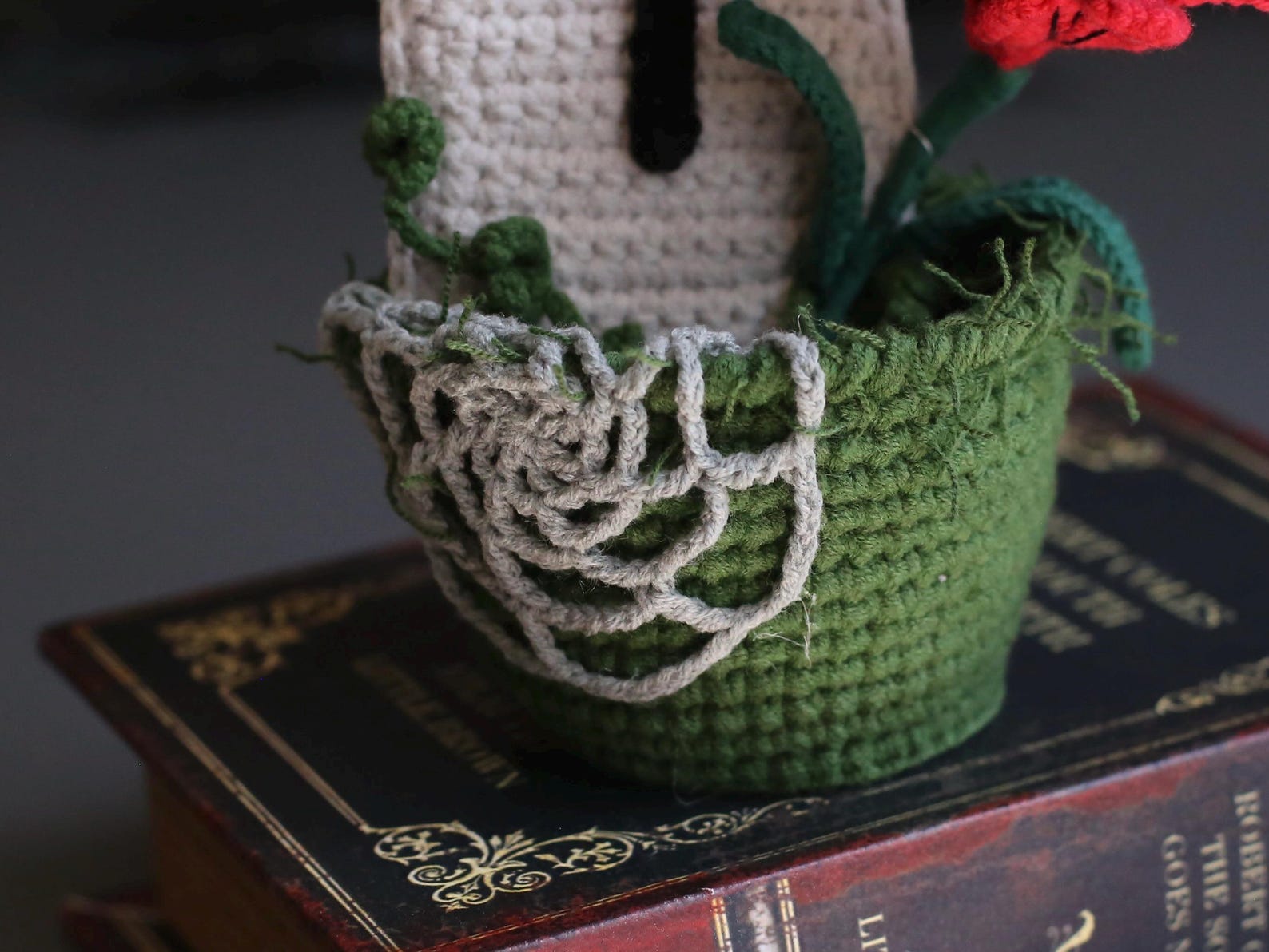 Gothic Crochet Pattern | Dark Romance Eternal Lily Tombstone Amigurumi ...