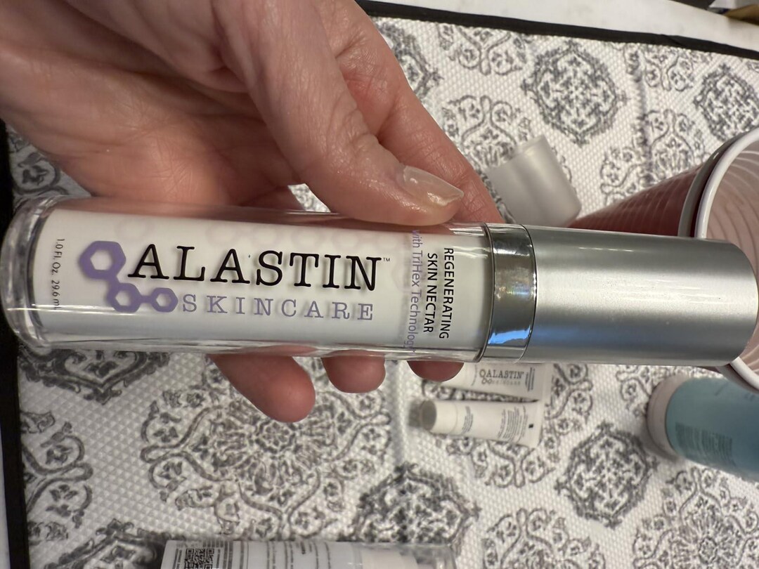 ALASTIN Skincare Regenerating Face Moisturizer (1 Oz) | Hydrating Serum ...