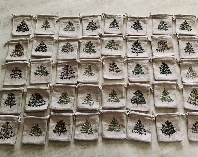 Hand Embroidered Christmas Tree Muslin Gift Bag - Etsy