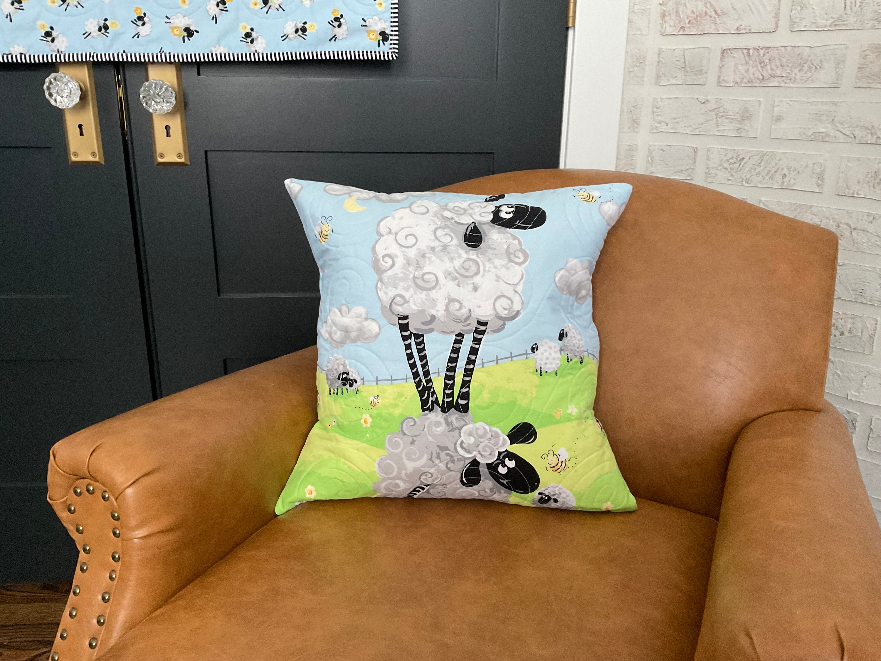 Susy Bee Counting Sheep Panel Quilt in Soft Blue Crib Bedding, Newborn ...