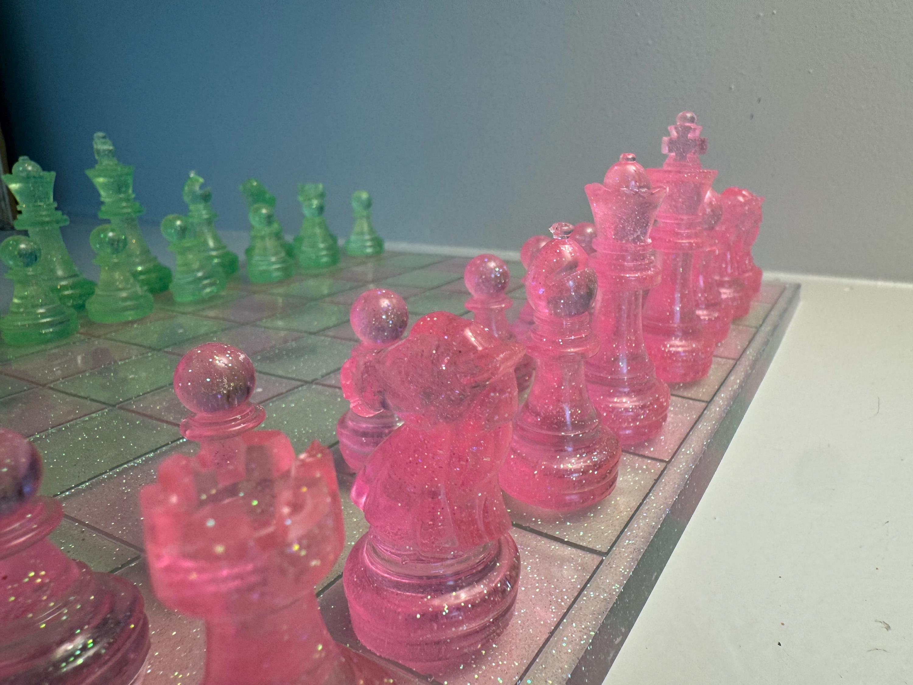 Black Light Resin Art Chess Set – Glow Edition - Etsy Canada