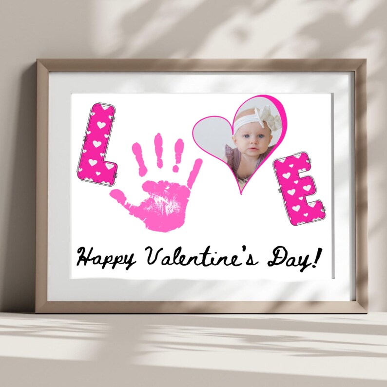 Valentine Handprint Craft for Kids With Photo, Valentine's Day ...