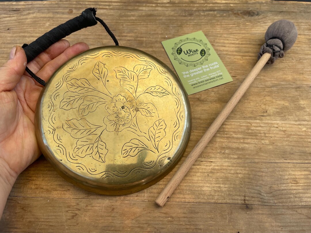 MINI GONG VINTAGE: GONG DE PERCUSSÃO DE MÃO com flor de peônia gravada ...