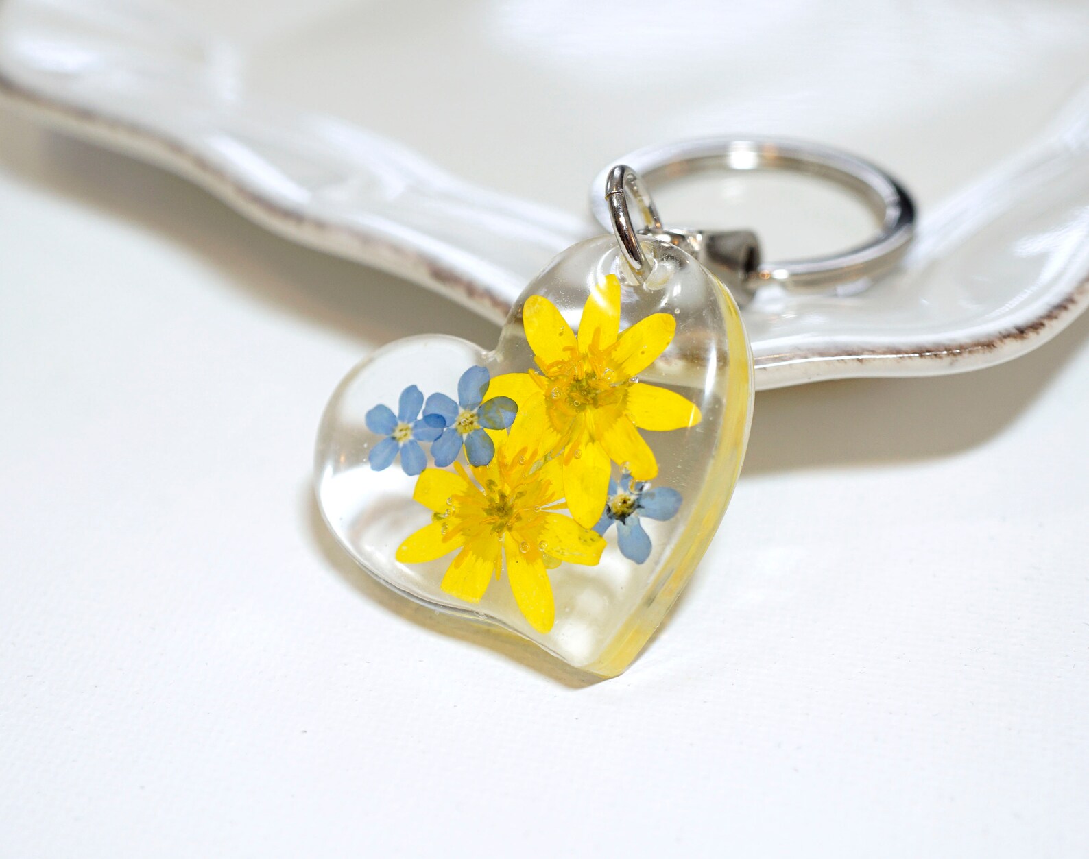 Yellow Flower Key Chain/key Charm Clear Resin Real Pressed - Etsy