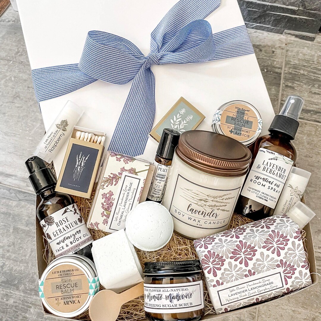 Home Spa Holiday Gift Sets Large Luxury Gift Baskets, Gift for Her 16 ...