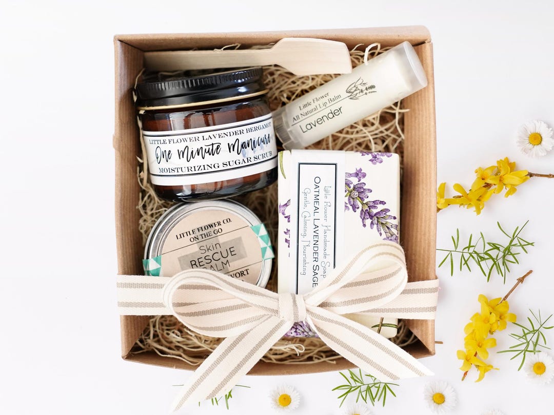 Garden Gift- Garden of Her Own Gift Basket - Mother's Day Gardener Gift ...