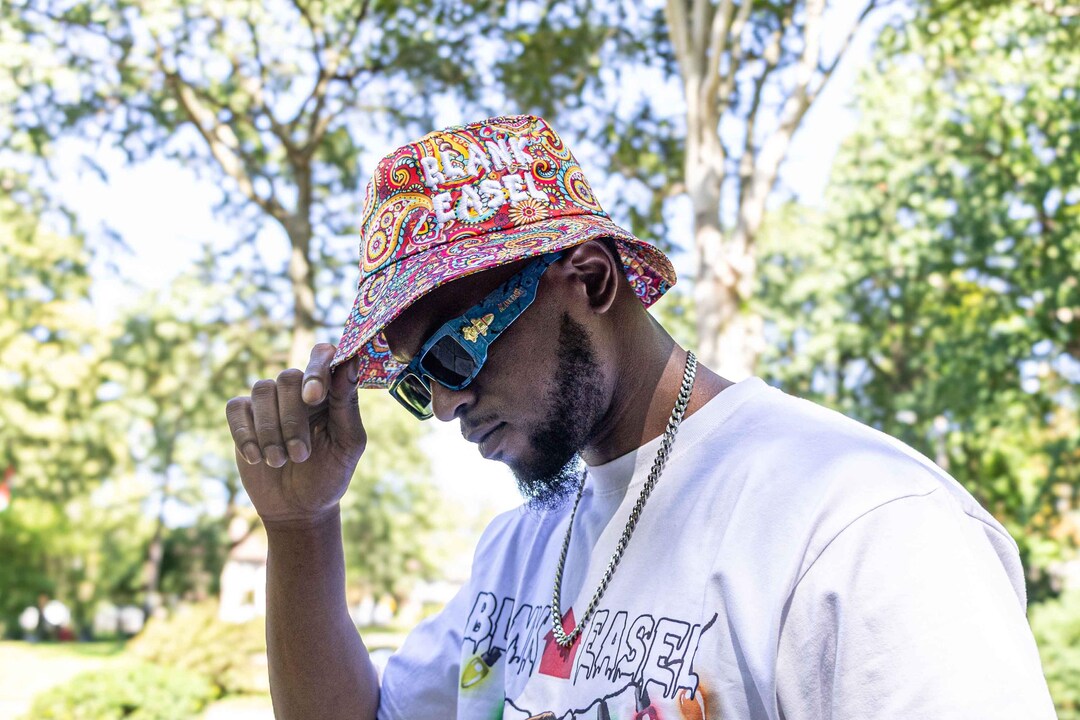 Blank Easel Bucket Hat “paisley” - Etsy