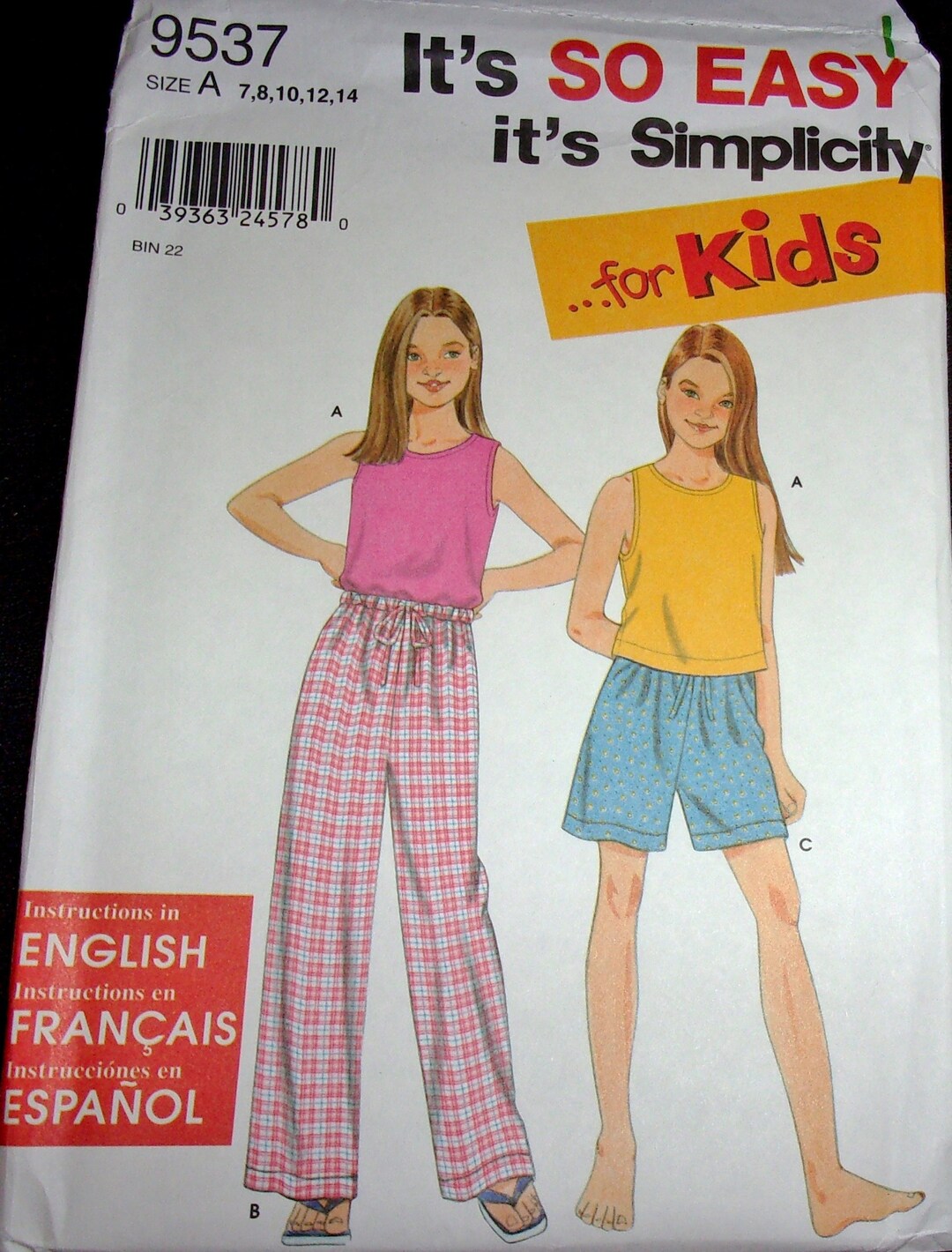 Simplicity Kids Sewing Pattern 9537 Girl's Sleeveless Top Pants Shorts ...
