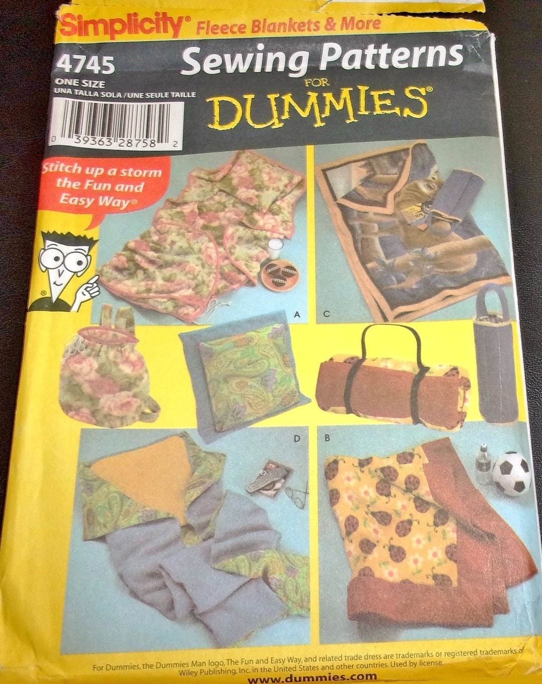 Simplicity Dummies Sewing Pattern 4745 Fleece Blanket Pillow Carrying ...