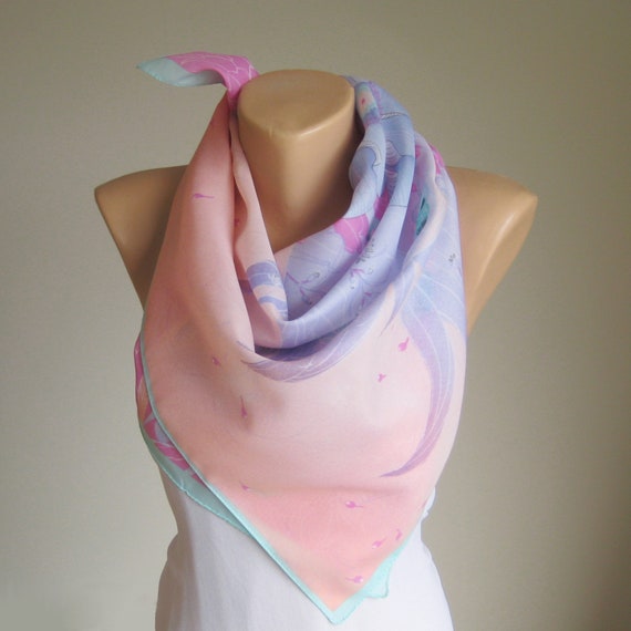 Vintage flower shawl pastel color, blue rose lightwei… - Gem