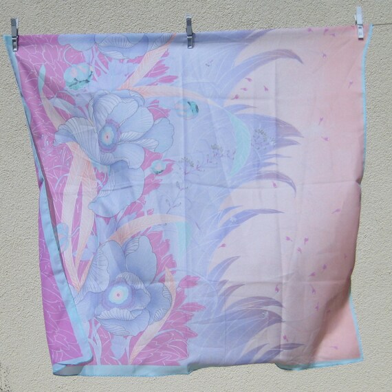 Vintage flower shawl pastel color, blue rose lightwei… - Gem