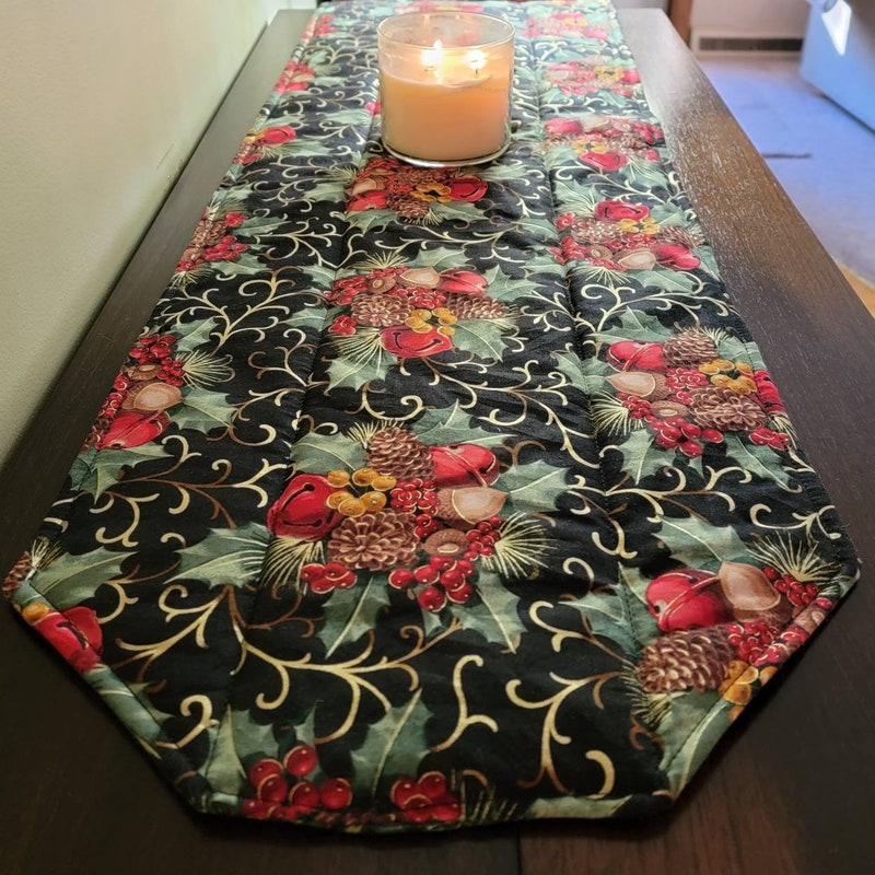 Holly Gold Table Runner - Etsy
