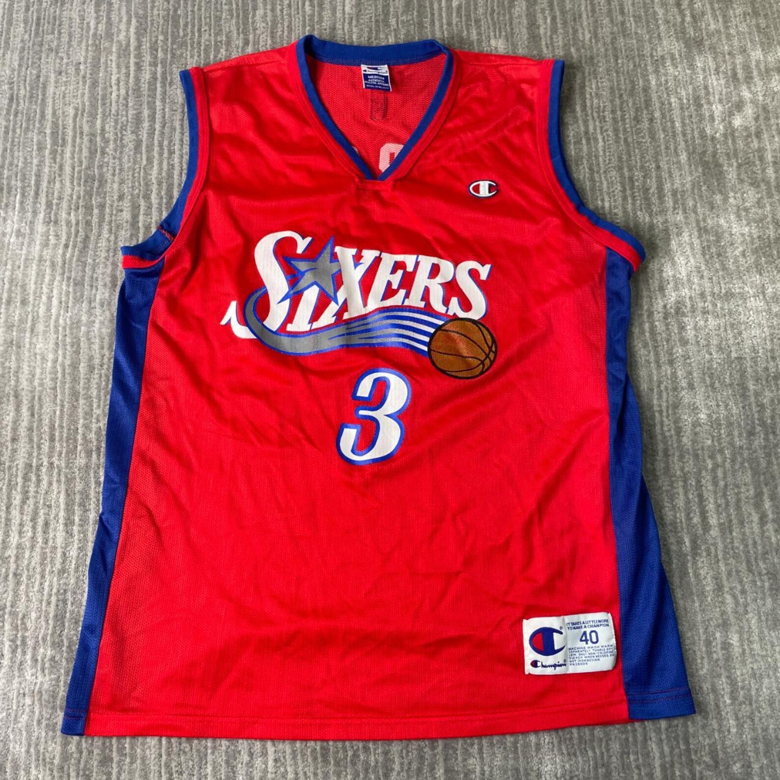 Vintage 2000s Champion Allen Iverson Jersey – M – Philadelphia 76ers #3 ...