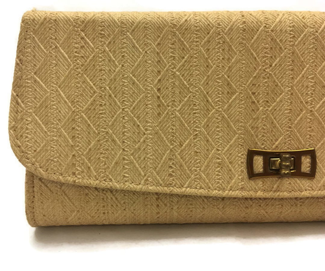 1960s Vinyl Pocketbook in Faux Sraw Look , Vintage 60s Small Summer ...