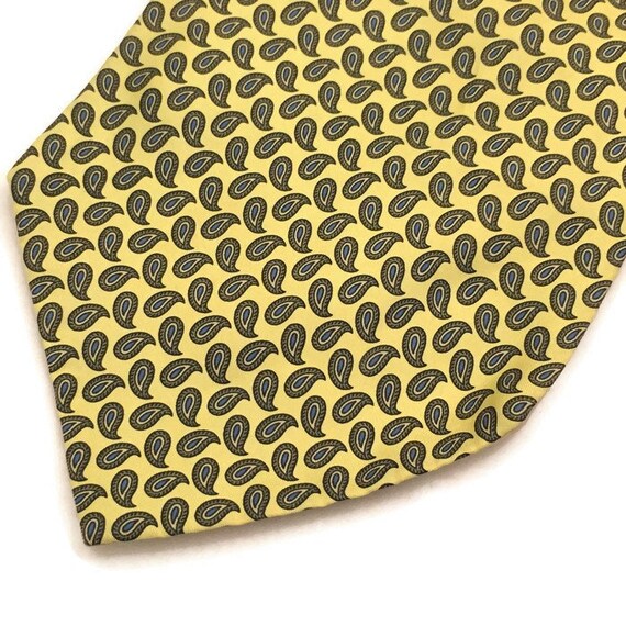 1960s Yellow Paisley Ascot, Mens Neckerchief, Vintag… - Gem