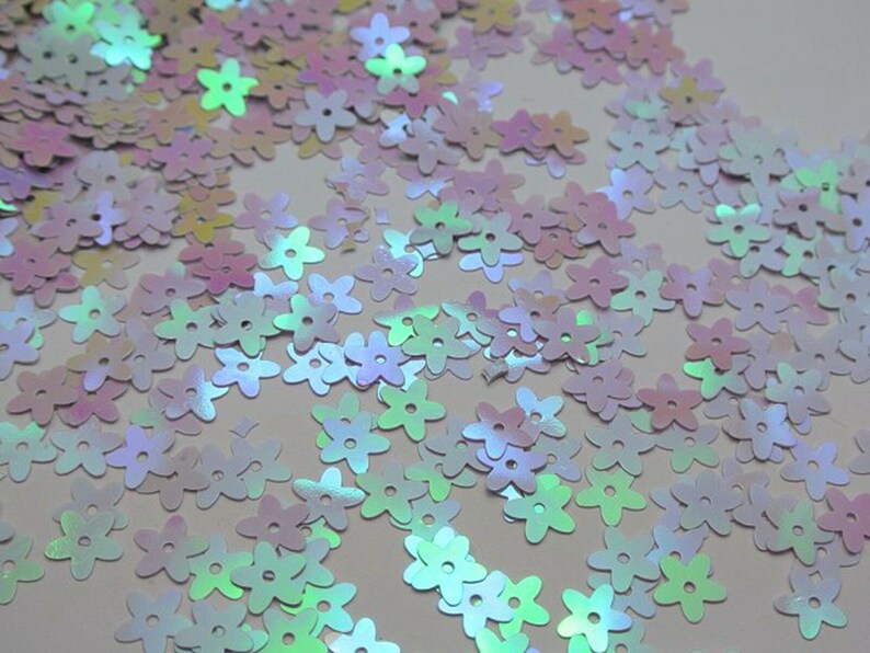 White Flower Sequins-10mm-200 PCS - Etsy